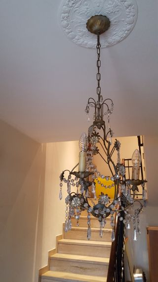 Lampadario tre luci con pendenti