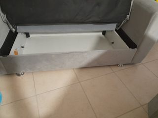 Divano 2 posti in velluto grigio