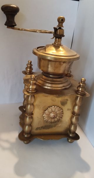 Macinacaffè in ottone 2,160 kg