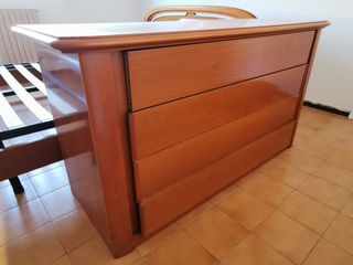Cassettiera, armadio con cassetti, camera da letto