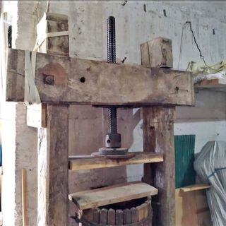 torchio antico per uva