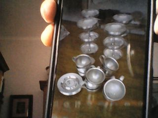 servizio di tazze e calici in acciaio della Motta