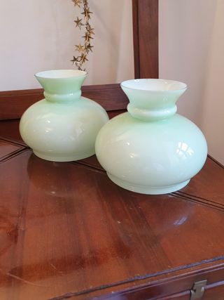 coppia paralumi, vintage,opaline verde chiaro