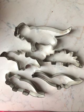 Set di 5 tagliabiscotti a forma di dinosauro
