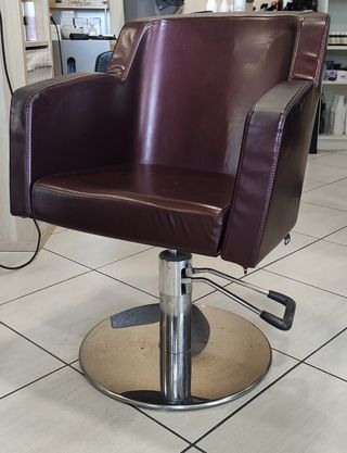 Poltrona con pompa idraulica