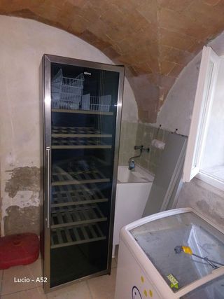 Vetrina frigo per vino