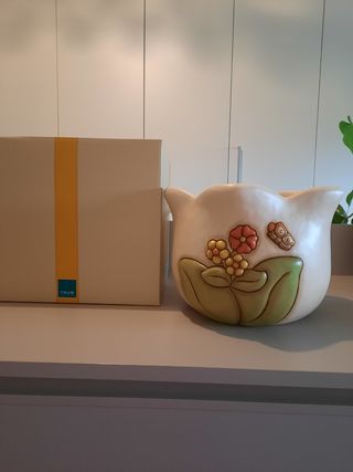 Vaso Thun con fiori nuovo