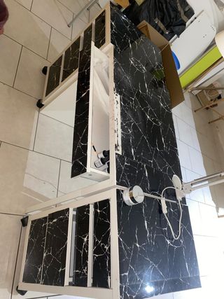 Scrivania con 2 cassettiere