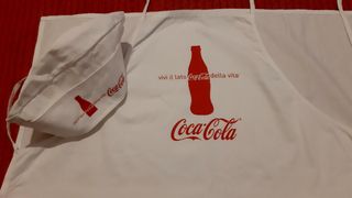 3 Grembiuli + cappellino Coca Cola