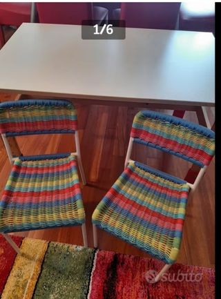 Tavolino con sedie