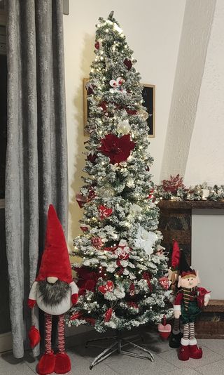 Albero natale slim innevato