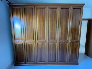 Armadio di legno a 6 ante