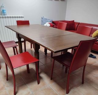 Tavolo in legno massiccio + 4 sedie rustiche