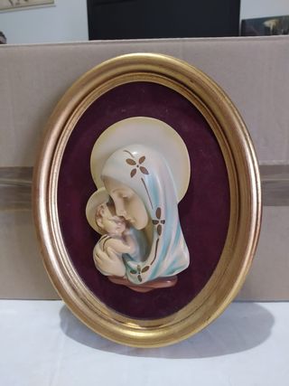 Ovale di Madonna con bambino vintage