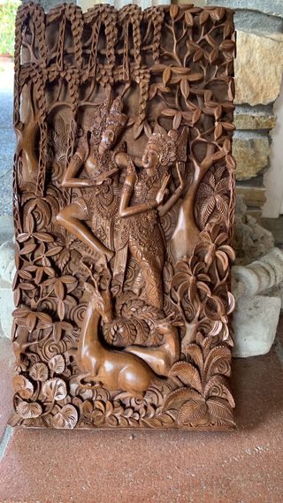 Tavoletta in legno indonesiana