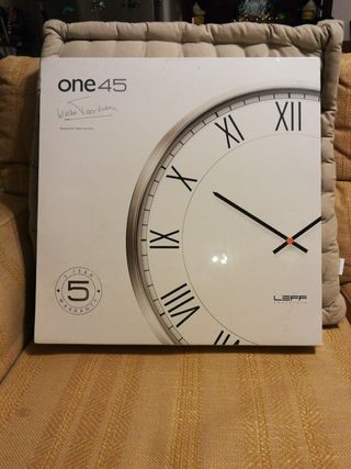 Orologio da parete di design