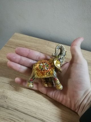 Elefantino etnico ornamentale