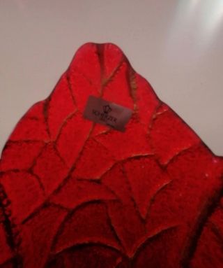 Centrotavola in vetro rosso. Come nuovo