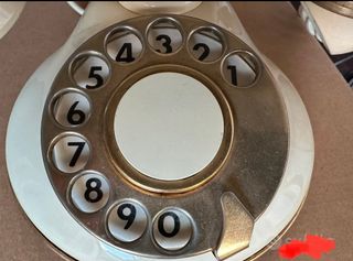 Vendo telefono da tavolo Holliwood, vintage, color