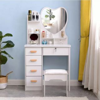 Mobile consolle con specchio a cuore