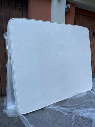 MATERASSO MATRIMONIALE WATERFOAM