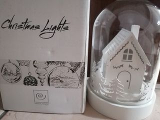 Casetta natalizia con luce led