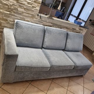 Divano 3 Posti con penisola contenitore