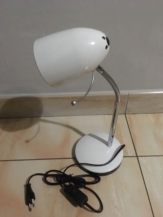 lampada bianca da studio comodono scrivania