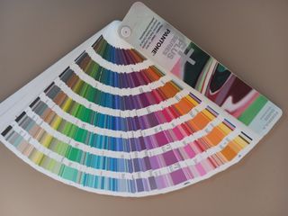 Guida Pantone