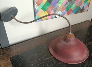 Lampada da parete in terracotta