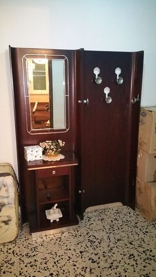 Mobile ingresso con appendiabiti