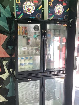 Black Bar refrigerato 2 porte vetro