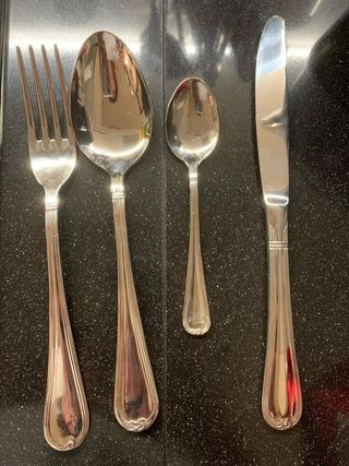 Servito di posate d 12