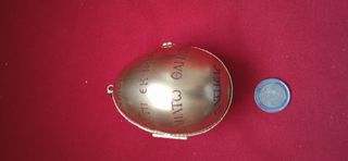 Uovo decorato a mano.