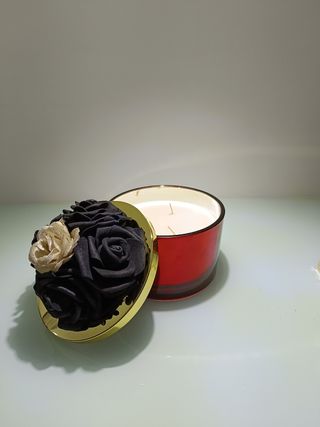 Candela profumata e decorata da 1 kg