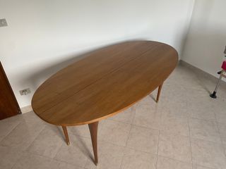 Tavolo a consolle allungabile in legno