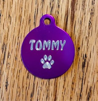 Targhetta incisa TOMMY