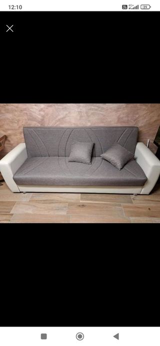 Divano letto e contenitore
