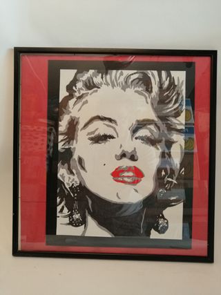 Cornice legno colore nero lucido con disegno