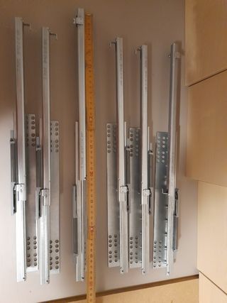 Guide per cassetti da 30 cm