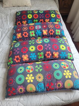 4 cuscini rettangolari Ikea