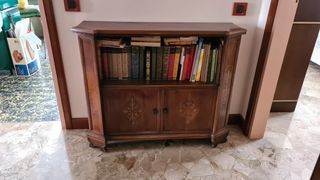 Piccolo mobile ingresso