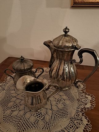 SET IN PELTRO