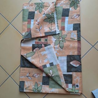 Tovaglia nuova in cotone 180x140 cm