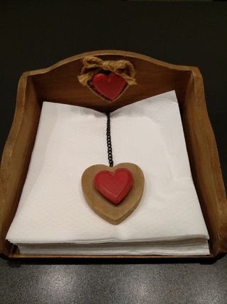 portatovaglioli in legno Harthouse Cortina