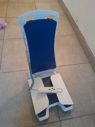 Sollevatore da vasca