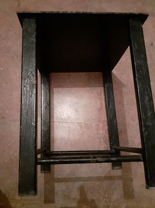 sgabbello in ferro battuto