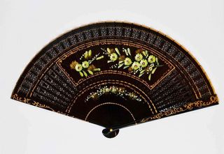 Raffinato ventaglio: storia, passioni e ricordi