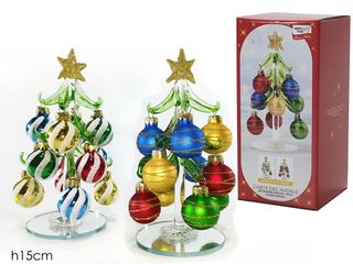 Albero con addobbi in vetro