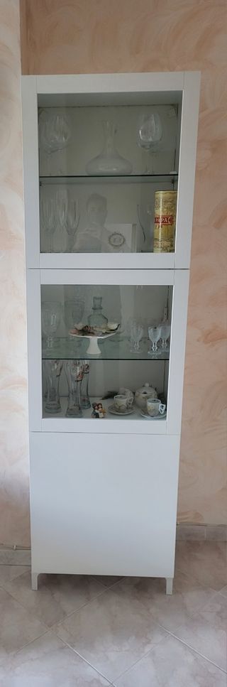 Vetrina e mobile TV ikea